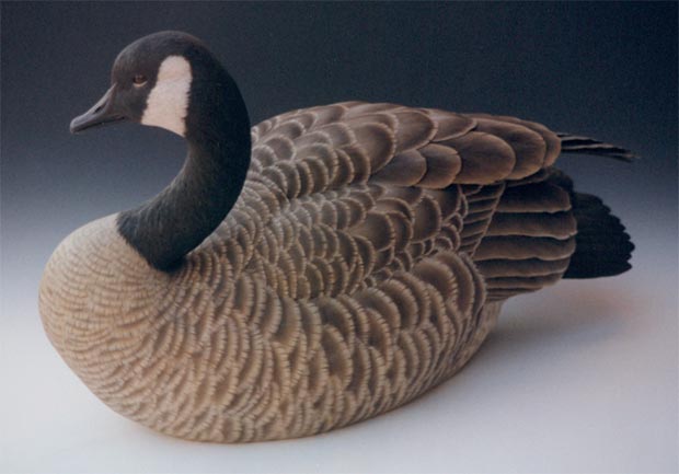Wildfowl Design- The Carvings of Dennis Schroeder: Decorative Canada Goose